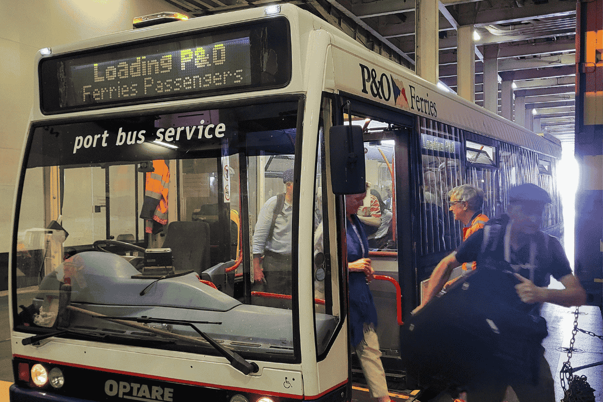 Hull Ferry Port Parking – Prices and Map